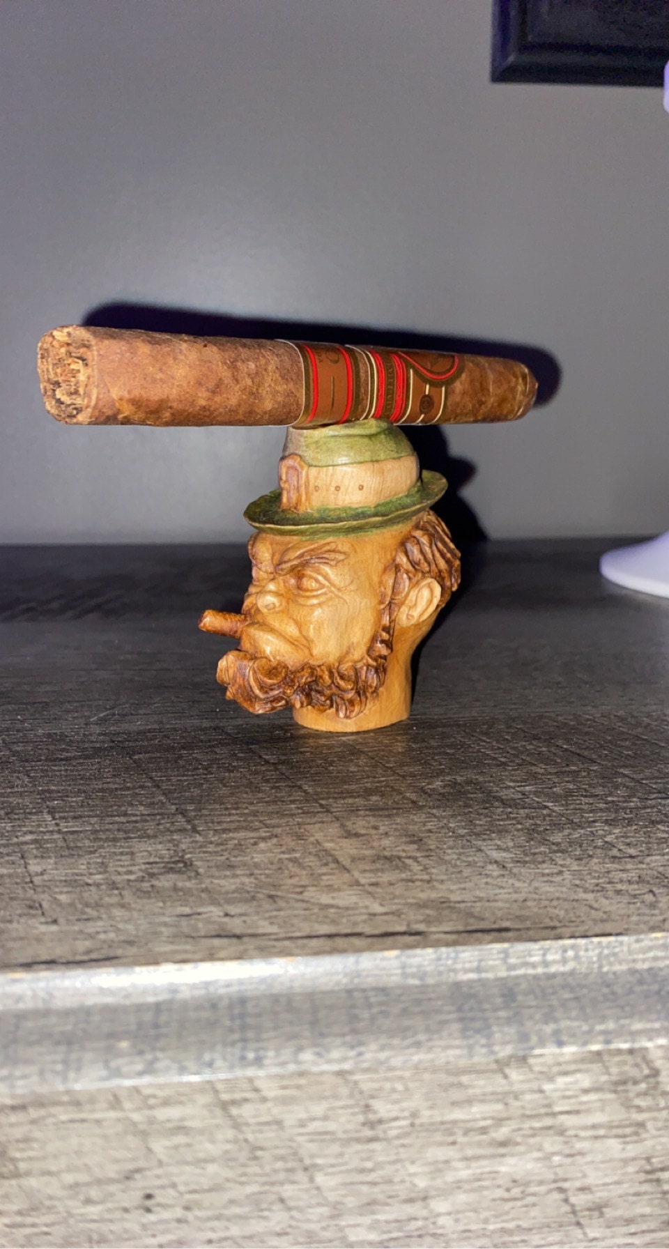 Handmade Briar Wood Pipes - Cigar Holders & Accessories