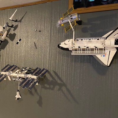 Wall Mounting Kit for Displaying Space Shuttle Discovery - Etsy