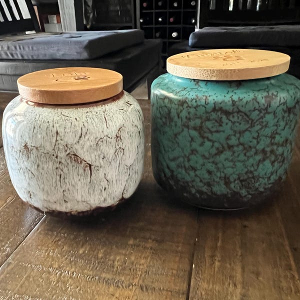 Custom Mini Ceramic Urn, Unique Dog Ashes for Memory Pot, Small Urn for ...