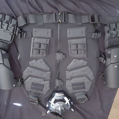 Tactical Gauntlet / Bracer, Vanguard Enforcer PAIR - Etsy