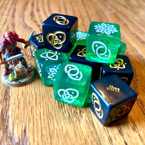 One Custom Dice With Your Choice of Pips - Personalized D6 - Engraved ...