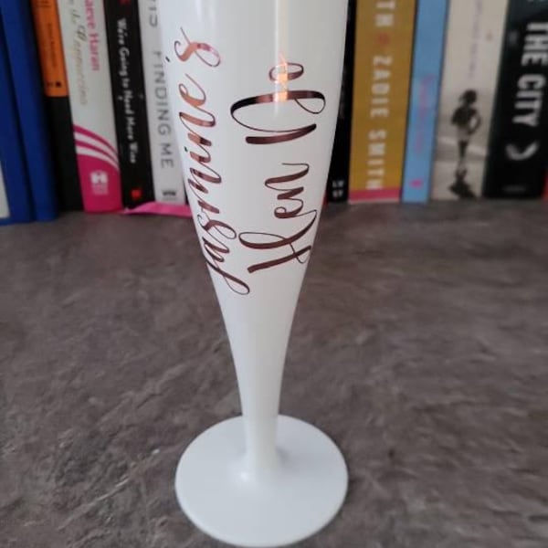 100 X Transparent Pink Plastic Prosecco Flutes 175ml Champagne Glasses ...