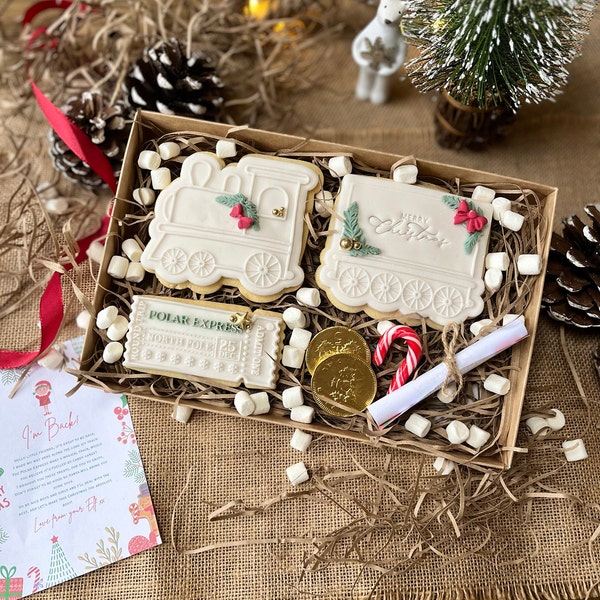 Santas Toy Train Embosser & Cutter Set | Festive Reverse Pop-up ...