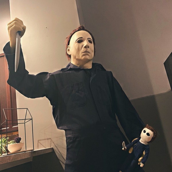 Samara Doll 15 Tall With VHS Tape / the Ring / Samara Morgan - Etsy