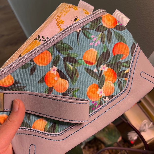 Semi Truck Driver Key Fob | 18 Wheeler Key Chain | Trucker Gift ...