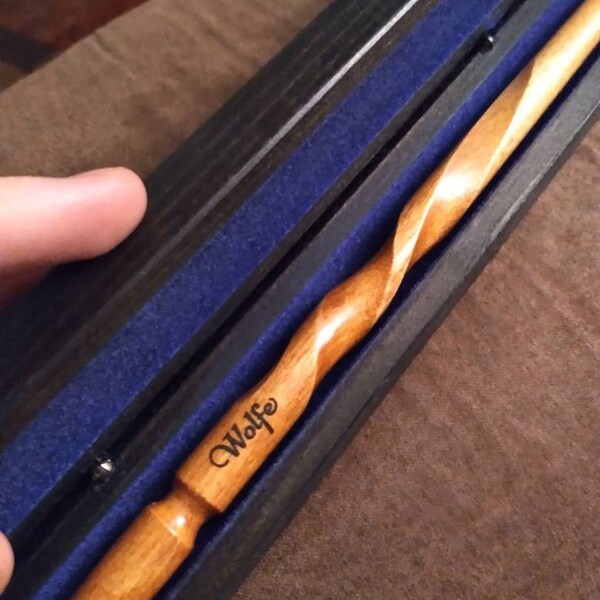 Wand Box, Handmade Wooden Box for Wands, Heartwood Wands - Etsy