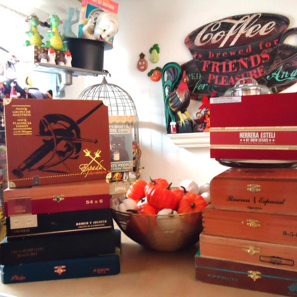 10 Assorted Empty Cigar Boxes - Etsy