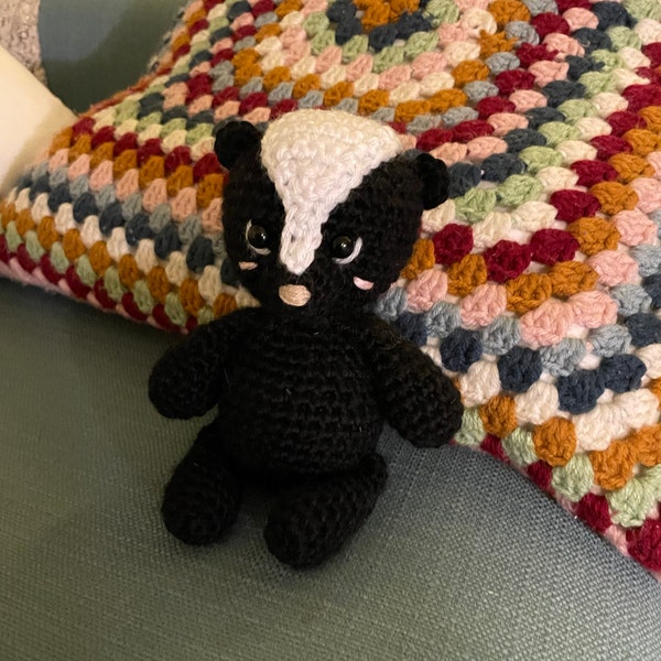 Crochet Skunk Amigurumi Pattern: Mini Woodland Animal (PDF Tutorial in ...