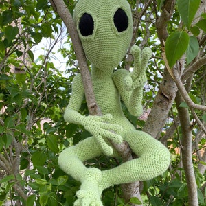 Alien Crochet Amigurumi Pattern DIGITAL Download PDF by Crafty ...