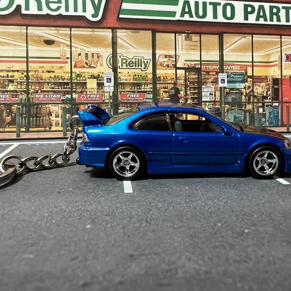 Advan Interior Garage Theme LED Display Diorama - Etsy