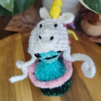 Crochet Pattern, Bonnet for Chickens, Sunday Bonnet, Little Red Hen Hat ...