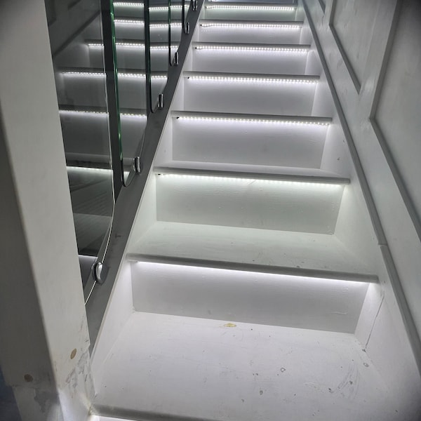 New Stair Lights Digital Led Smart Stair and Hall Lighting System for ...