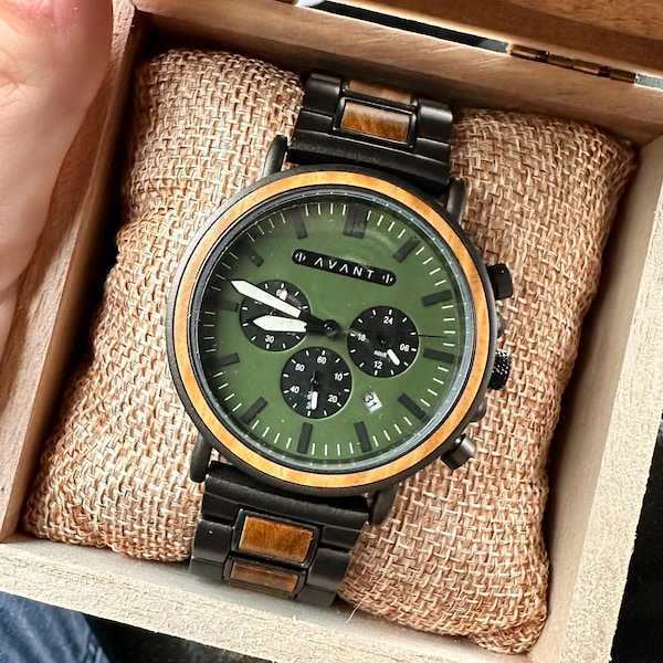 Engraved Wood Watch; Explorer S - 44mm (green Sandalwood & Black Steel ...