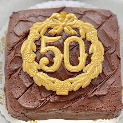 Firetruck Cake Kit / First Responder Cake / Firetruck Birthday Party ...