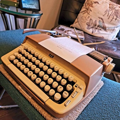 Vintage Typing Paper 50 Sheets of Typewriter Paper Typing Stationery - Etsy