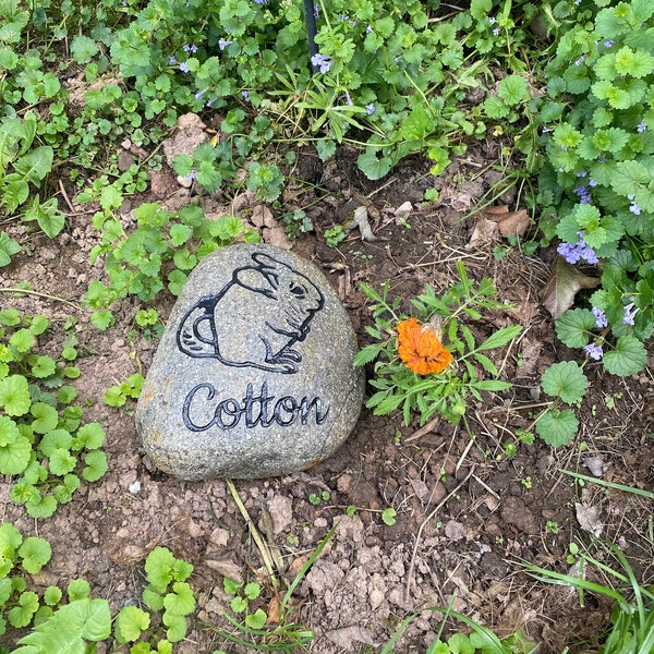 Pet Memorial Chinchilla Stone 5”/6" or 7”/8", Engraved Personalized ...