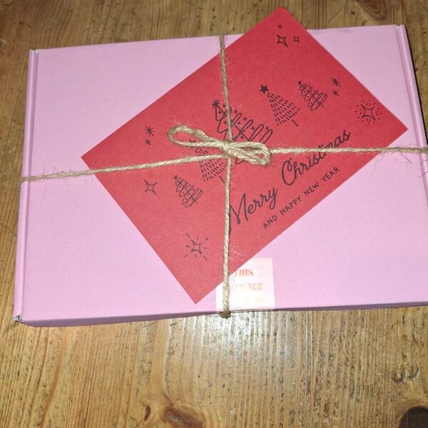 Period Gift Box, Luxury Pamper Hamper for Her, Self Care Gift, Period ...