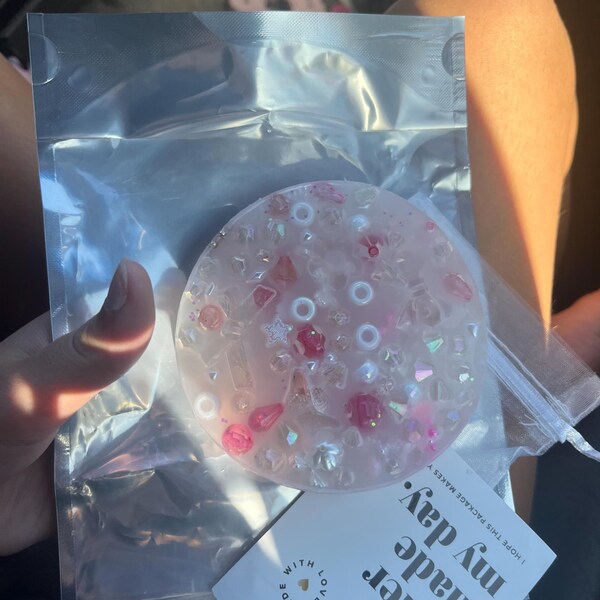 PICKY PAD- Fidget Toy, Picking Pad, Dermatillomania, ADHD, Anxiety ...