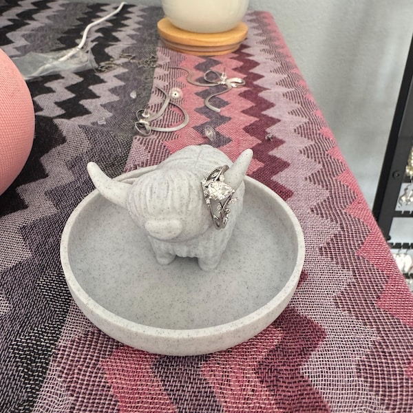 Highland Cow Ring Holder - Personalized Jewelry Dish - Jewelry ...