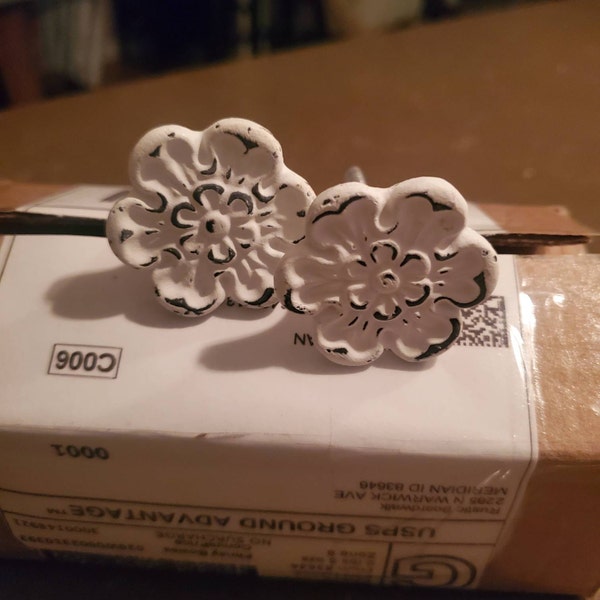 White DEER Head Metal KNOB - Drawer Pull - Cabinet - Rustic Animal ...