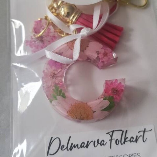 Pressed Flower Resin Keychain, Real Floral Initial Letter Charm for ...
