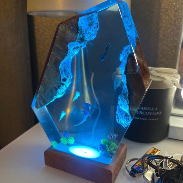 Axolotl Resin Lamp, Mexican Salamander Resin Art Lamp, Unique Resin ...