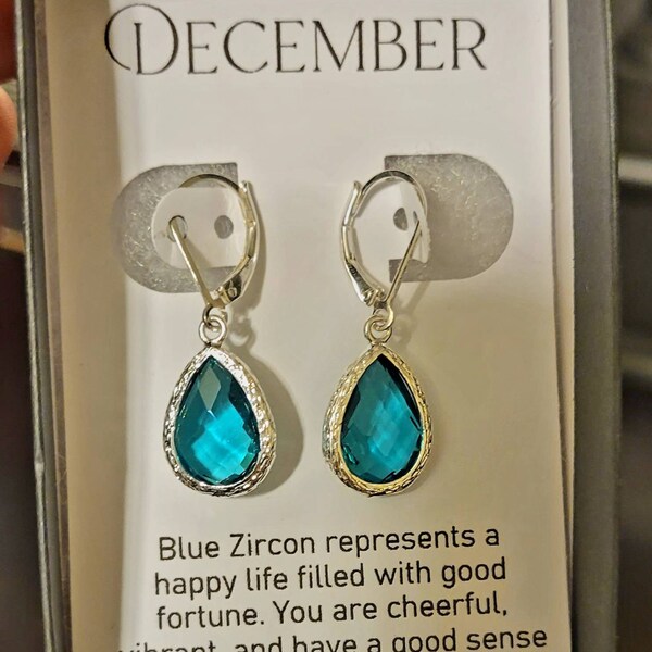 August Birthstone Necklace Peridot Teardrop Gold Necklace August ...