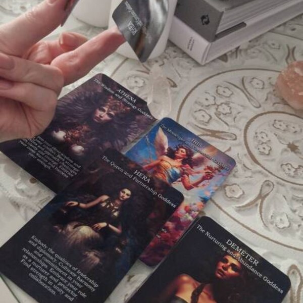 Greek Goddess Oracle Cards - Oracle Deck, 16 Card Deck, Affirmation ...