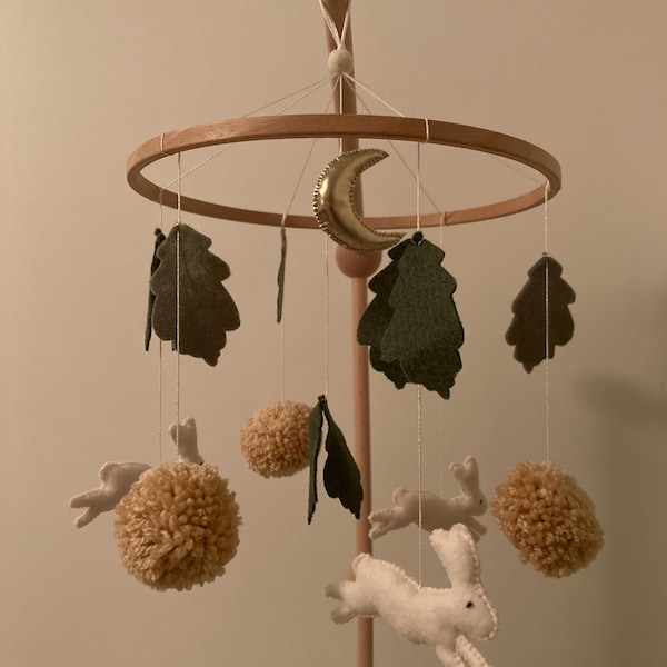 Cute Alligator Mobile for Baby Nursery Crocodile Baby Crib Mobile ...