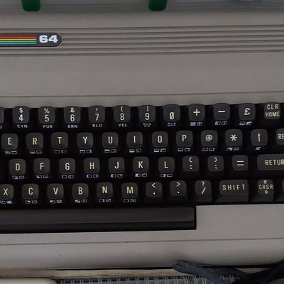 Commodore C64 Case Label / Aufkleber / Sticker / Badge / Logo 11cm X 1 ...