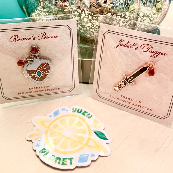 Romeo & Juliet Enamel Pins - Etsy