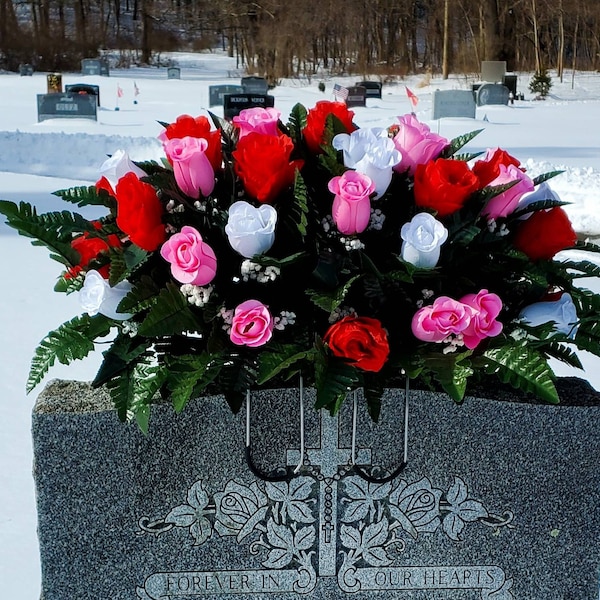 Red White Pink Rose Cemetery Saddle - Spring Cemetery Flowers ...