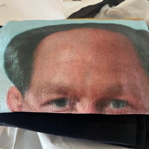 Cursed Gru Meme Despicable Me Funny Meme T-shirt - Etsy UK