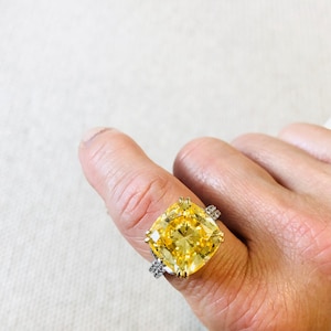 10CT Princess Cut Canary Yellow DIAMOND Ring 14x10mm Fabulous - Etsy