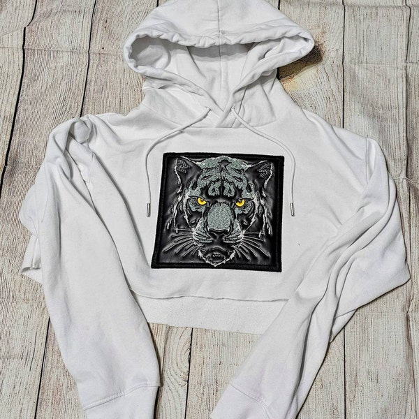 Sleek Black Panther Embroidery Design - Realistic Wild Feline for Dark ...