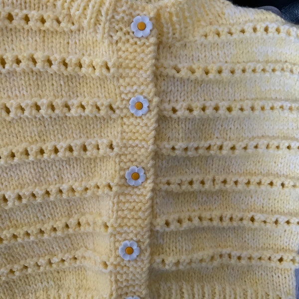 Yellow and White Daisy Shank Flower Buttons, Perfect for Crafting and ...