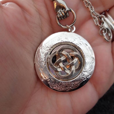 Celtic Knot Enchanted Irish Locket - Etsy