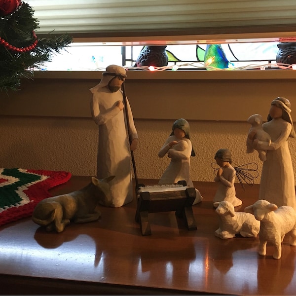 Nativity Manger /cradle for Willow Tree Nativity Wood Manger for Willow ...