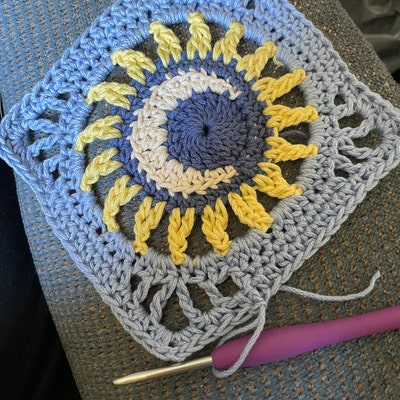 TANGLED Sun Crochet Square Pattern / PDF Written Pattern / - Etsy