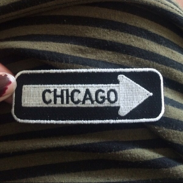 CHICAGO ROAD SIGN Patch Embroidered Iron-on Applique One Way Highway ...