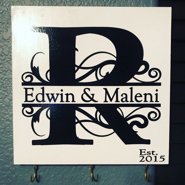 Flourished Split Monogram U - Etsy