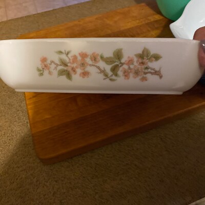 Pyrex Bluegrass Tableware Dinner Plates Laurel Leaf 6 3/4'' Set of 2 ...