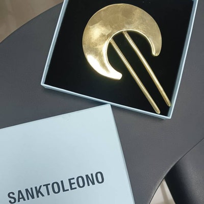 Cosmos Hair Pin - Etsy