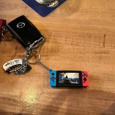 Zelda: Breath of the Wild Keychain Nintendo Switch Accessory, Gaming ...