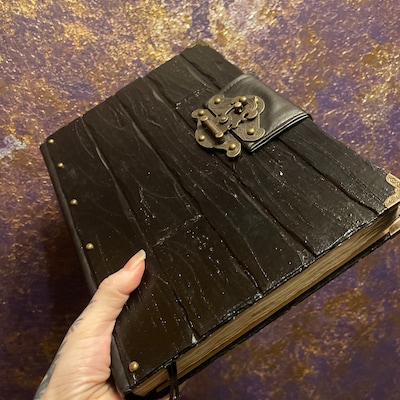 Gothic Diary Grimoire Custom Sketchbookbook of Shadows Spell Book ...