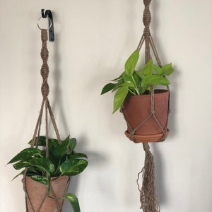 Jute Macrame Plant Hanger / Twisted Plant Hanger / Jute Plant - Etsy