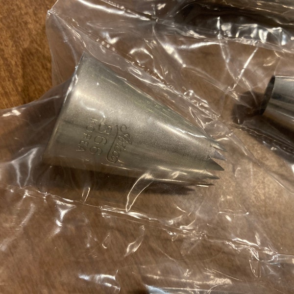 Large Open Star Pastry Tips - Choose the Size You Need - 820 Series ...