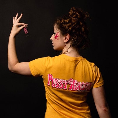 Pussy Wagon Keychain Kill Bill Movie Item Replica Keychain Quentin ...