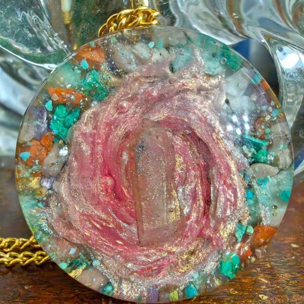 Land of the Fusheen - Orgonite - Meditation Tool - Galaxy Pyramid ...