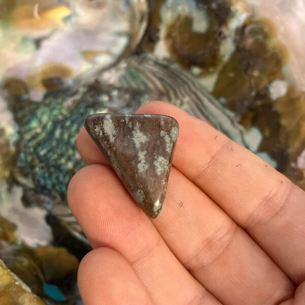 Nunderite Tumbled Medium AKA Nundoorite or Nundorite - Etsy